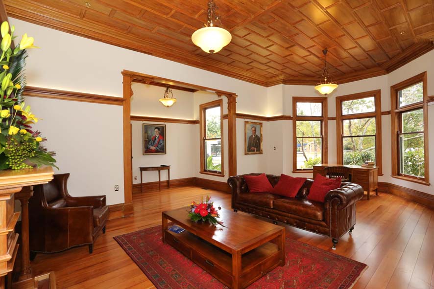 2014_LandingPage_ContactUs - Massey University